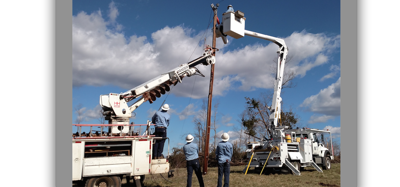 SEC linemen keep power on | Kenbridge Victoria Dispatch