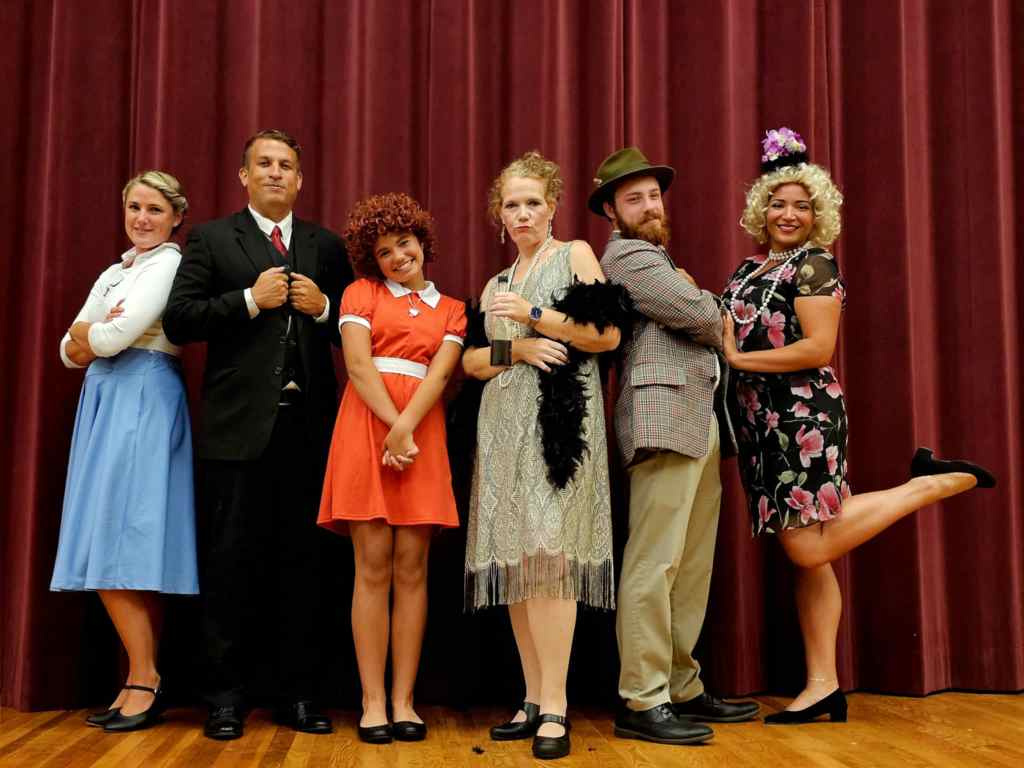 SACT sets the stage for latest production in ‘Annie’ | Kenbridge ...